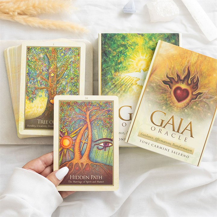 Gaia Oracle Cards – The Hare and the Moon